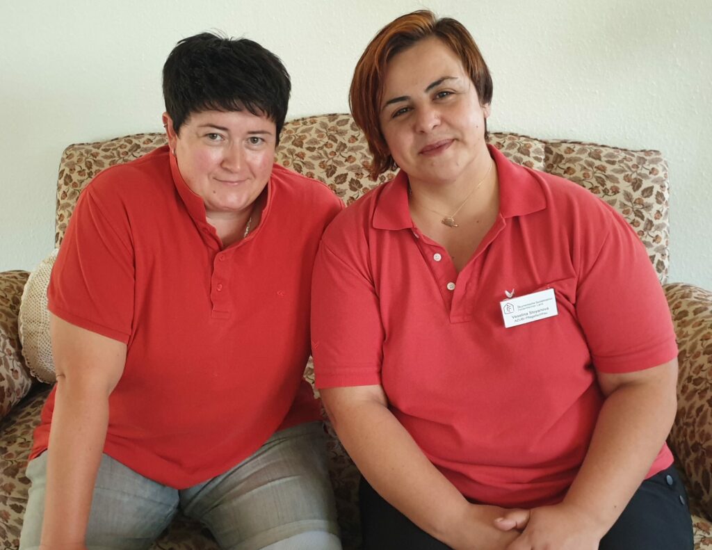 Neue Auszubildene in der Sozialstation - Ökumenische Sozialstation ...